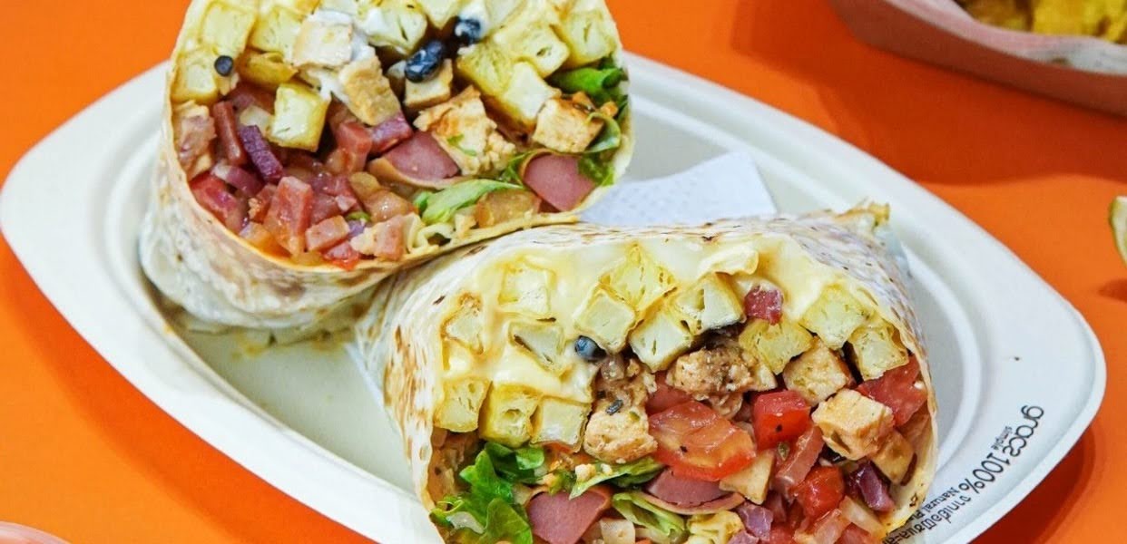 Burrito là gì? Cách làm burrito đơn giản tại nhà